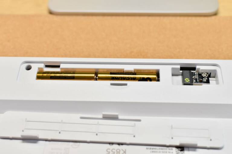 Logitech Signature K855 Wireless Keyboard Review - Unbeatable Mechanical Keyboard in 4 Colors!