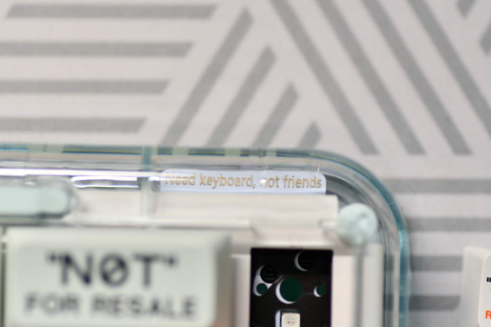 MelGeek Mojo68キーボードレビュー｜見かけだけじゃない本格メカニカルキーボード