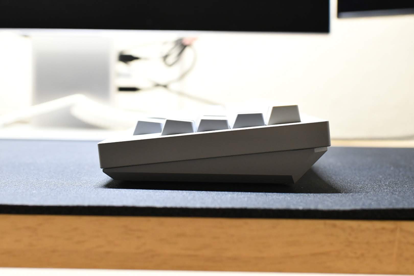 Keychron Q60 QMK Custom Mechanical Keyboard - GreenKeys(グリーンキーズ)