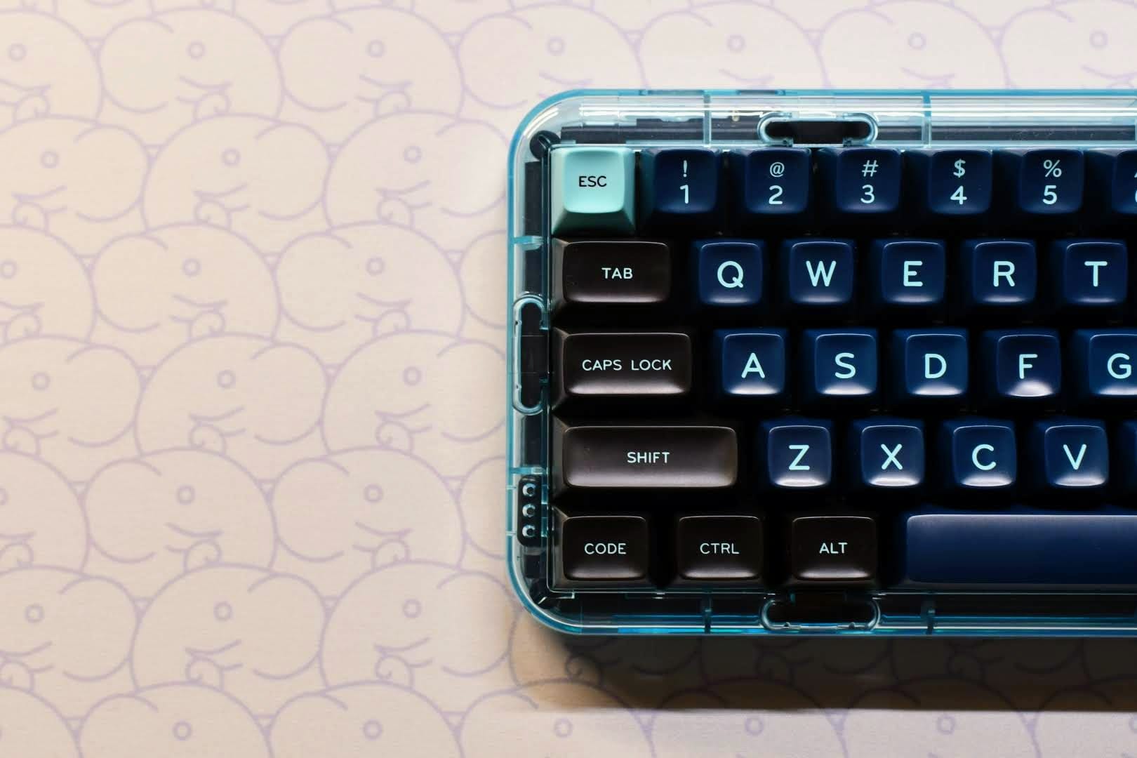 MelGeek Mojo68キーボードレビュー｜見かけだけじゃない本格メカニカルキーボード