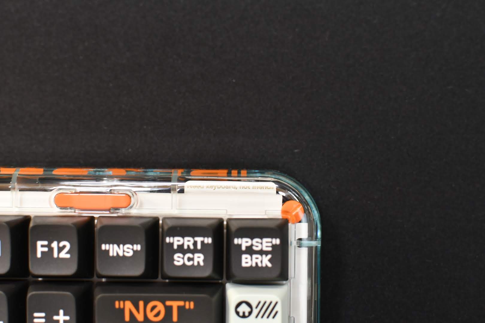 MelGeek Mojo84 Vaporwave Programmable Mechanical Keyboard - GreenKeys ...