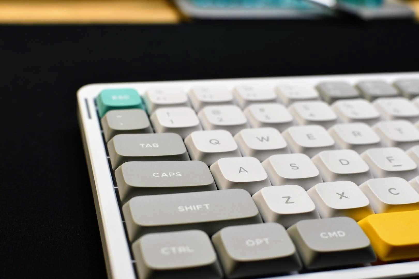 NuPhy Air 96レビュー！薄型キーボード初となるディープストロークスイッチを採用！